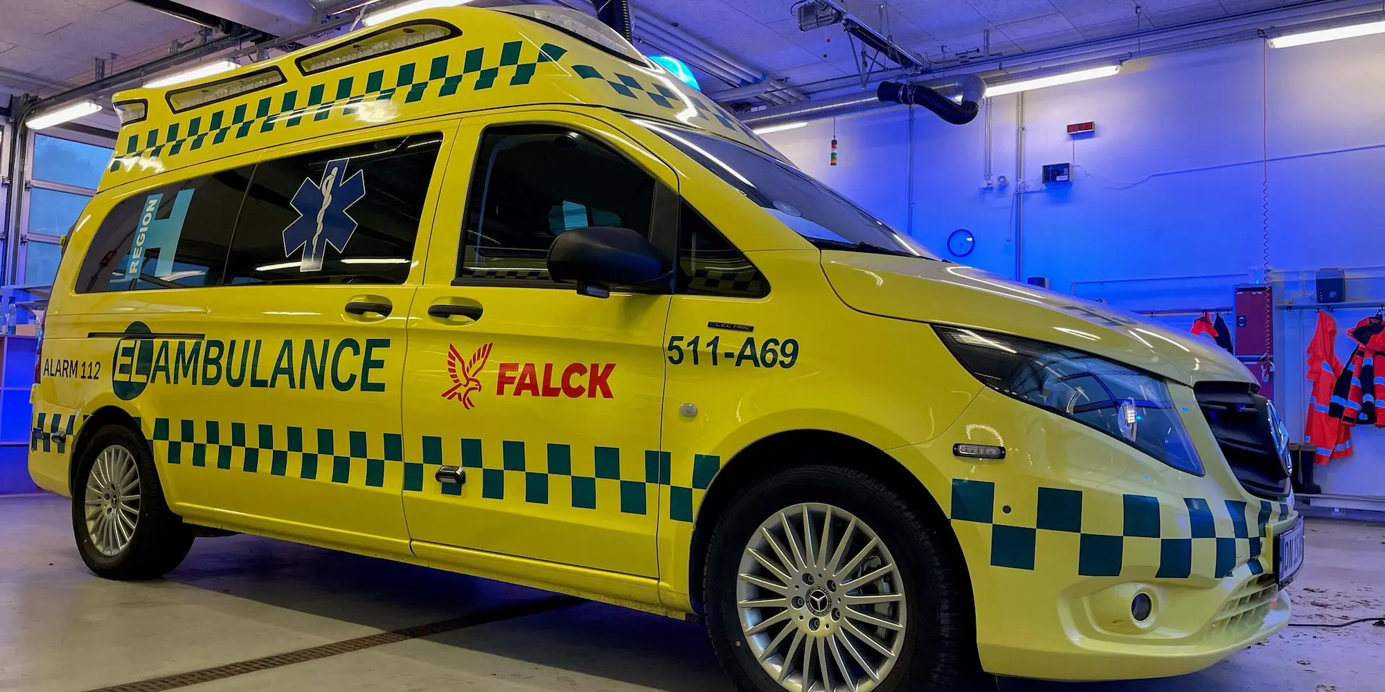 Falck Testuje Elektryczny Ambulans
