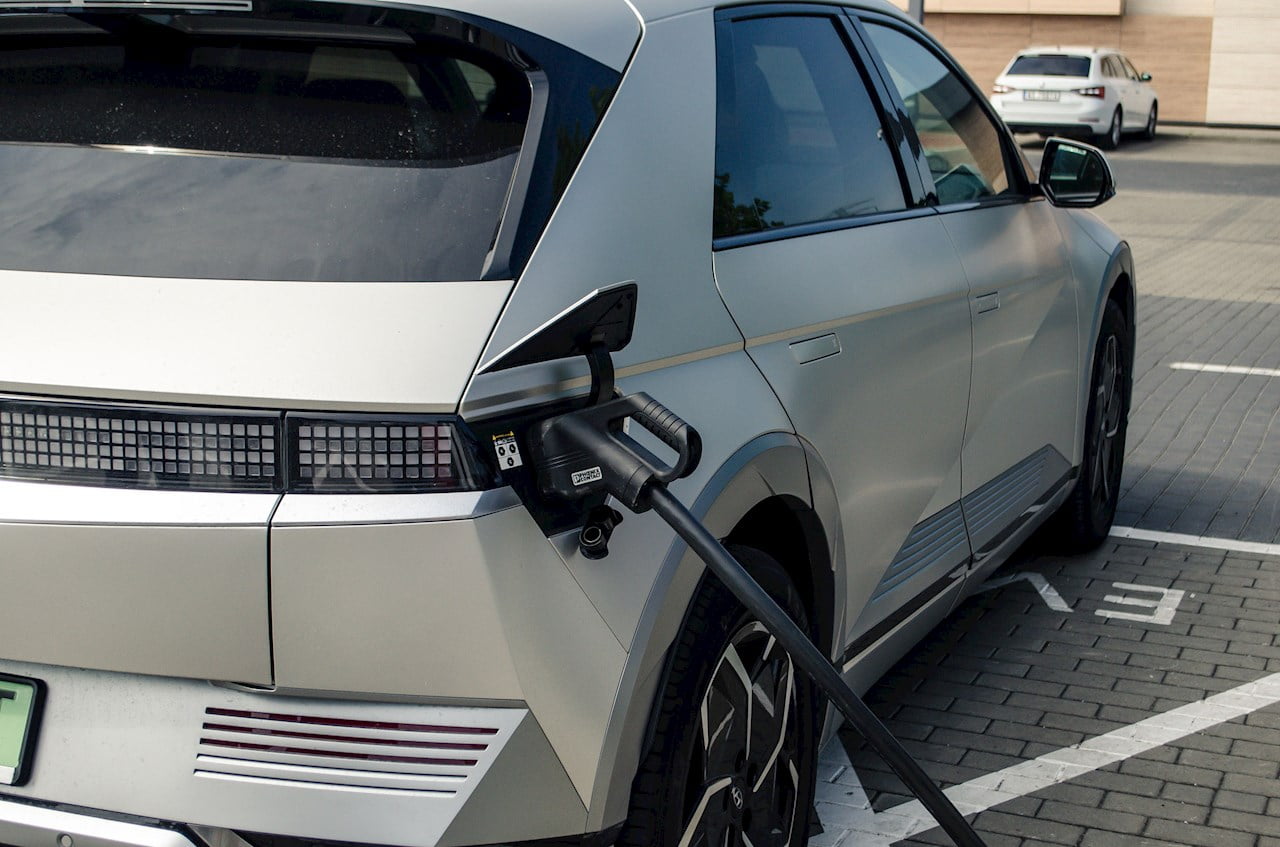 Kolejne Szybkie ładowarki ABB Dla Samochodów Elektrycznych Na Mapie ...