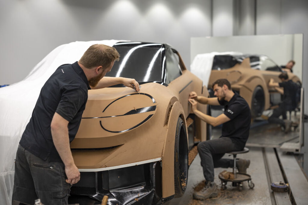 Elektryczny Skok Nissana Na Europę